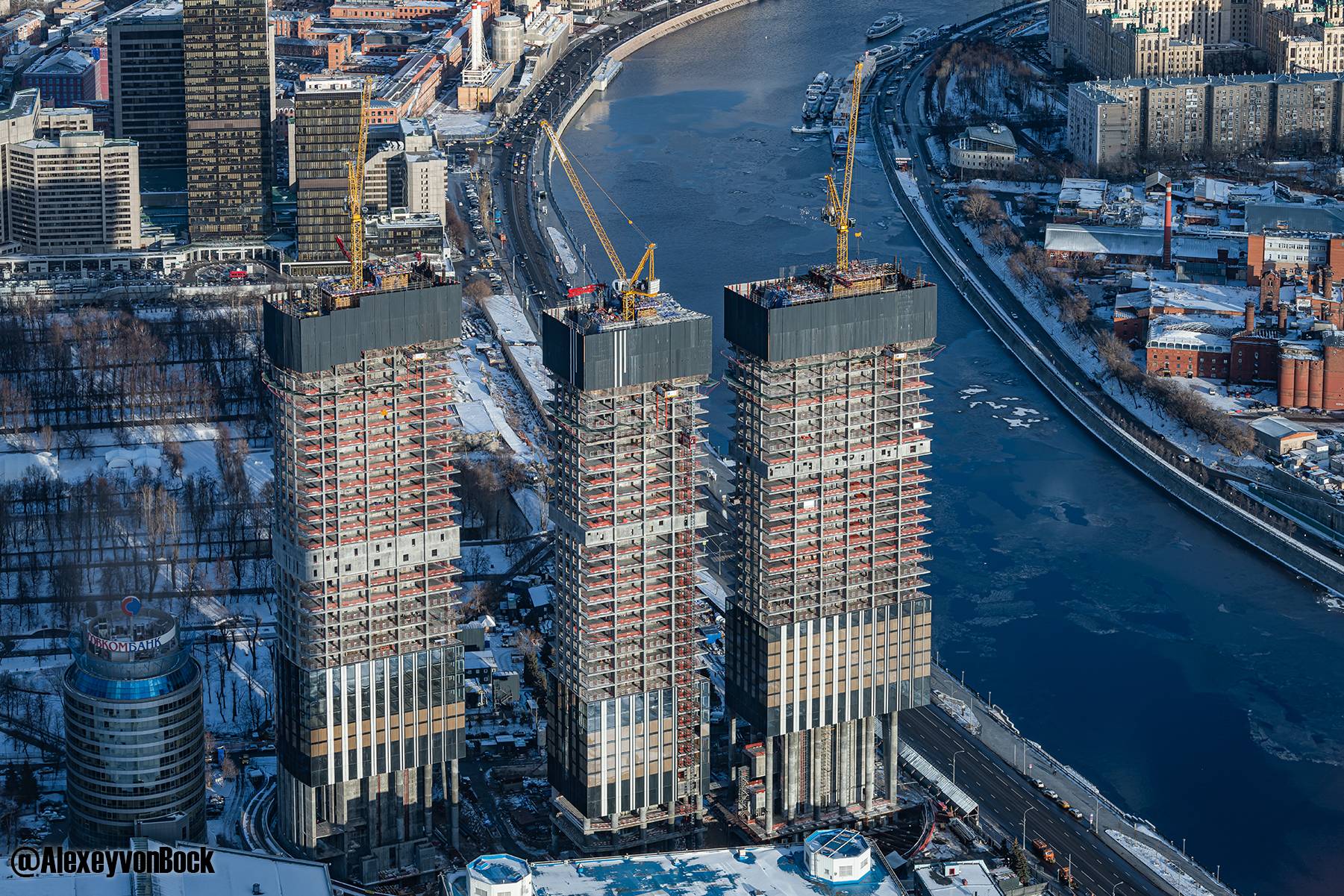 MOSCOW | Capital Towers | 295m x 3 | 968ft x 3 | 70 fl | 67 fl | 66 fl ...